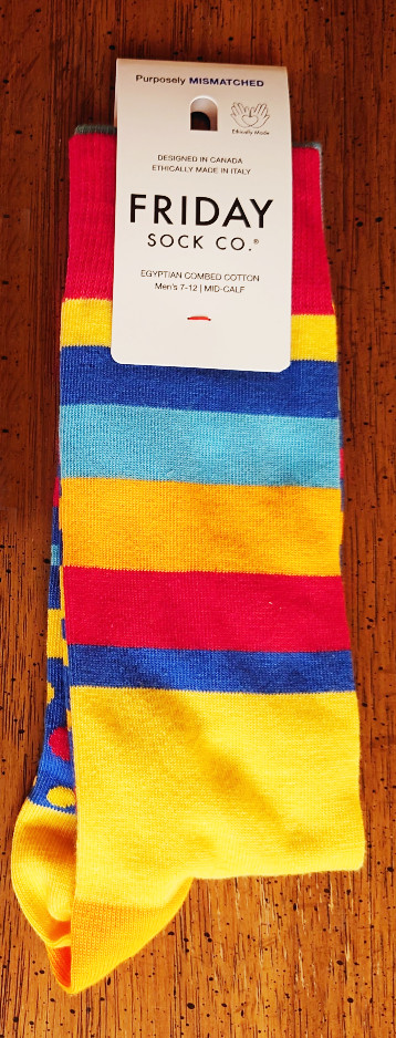 Friday Sock Co – December 2022 – wanderingfawn